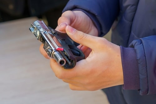 Essential Criteria for Obtaining a FOID Card in Illinois